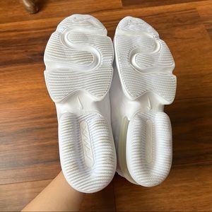 Nike | Shoes | New Nike Air Max Infinity 2 White Sneakers | Poshmark